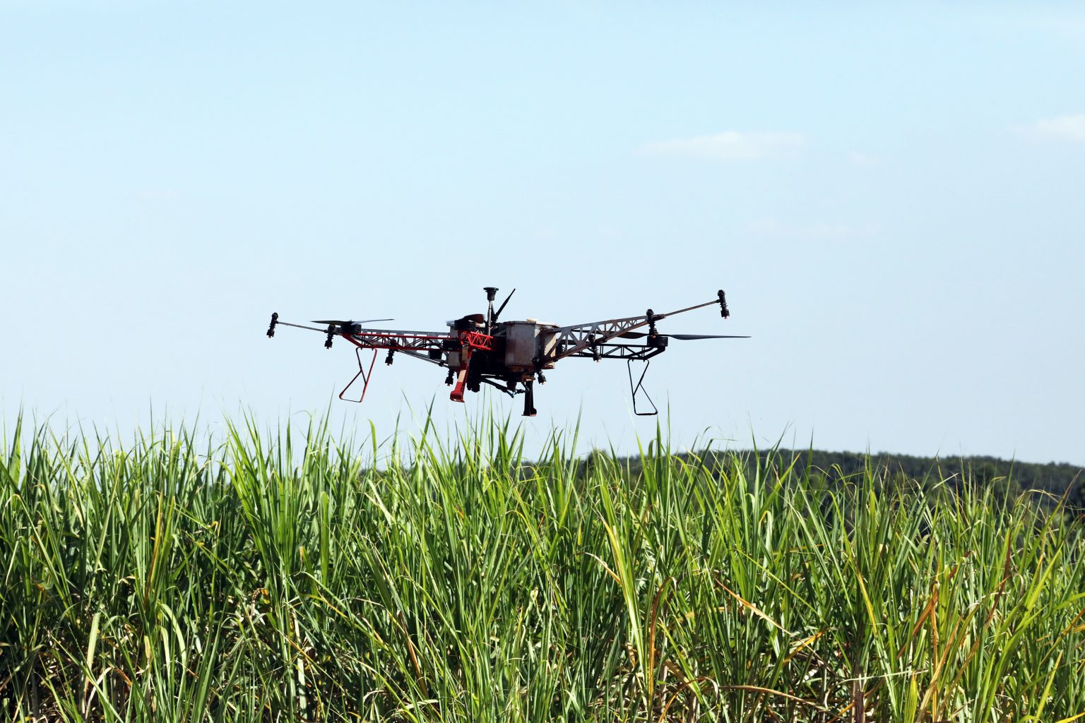 Os benefícios da pulverização localizada na agricultura - Arpac Drones